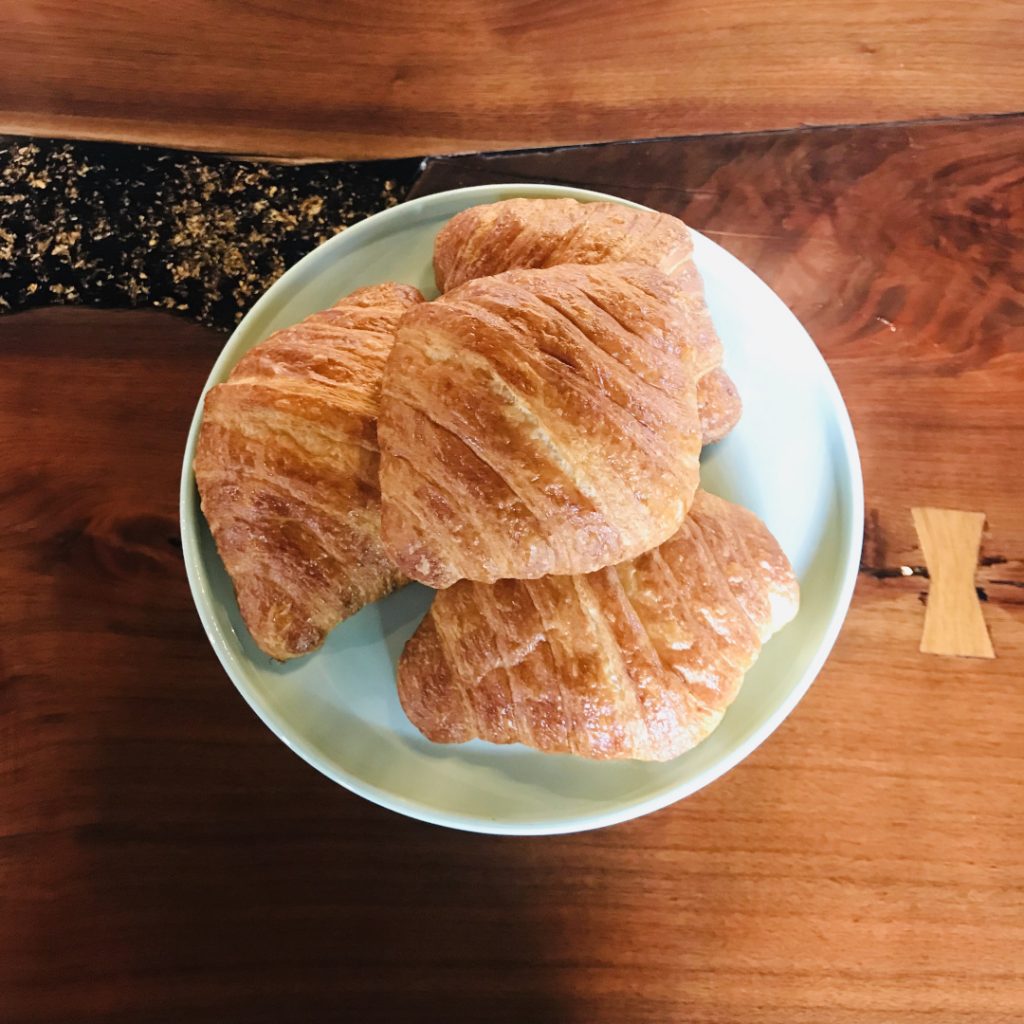 Plain Croissant – Bakeshop